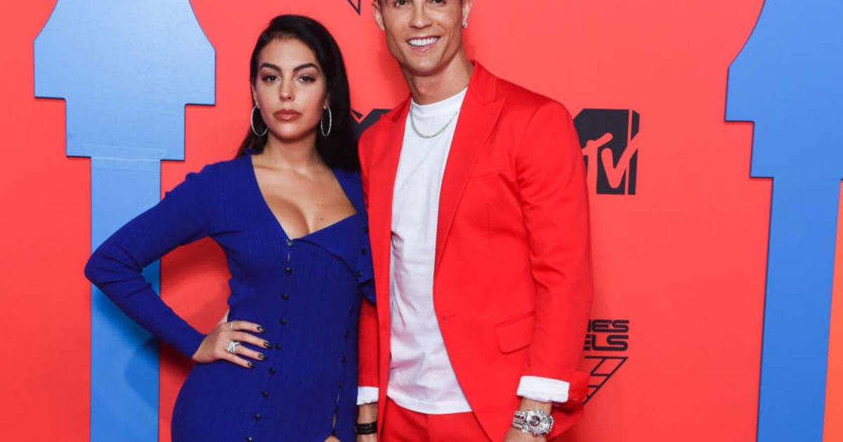 Кохана Роналду ніжно поділилася новиною про заручини - Спорт bigmir)net